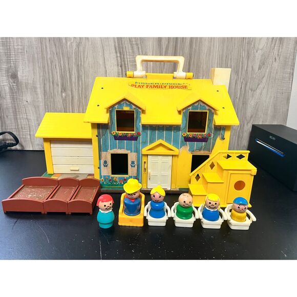 Fisher-Price | Toys | 969 Fisher Price Little People Play Family House ...
